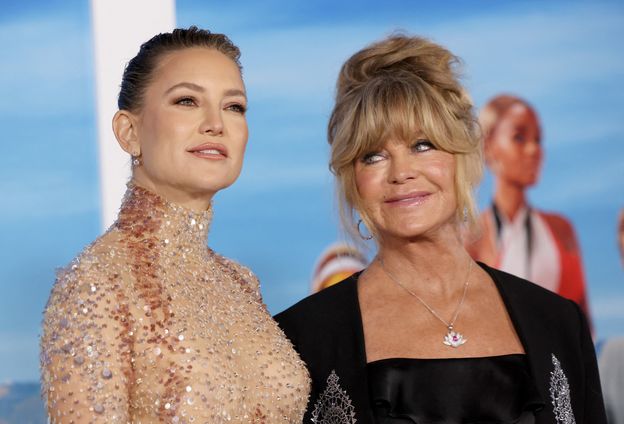 76-letnia Goldie Hawn wspiera córkę Kate Hudson na premierze nowej ...