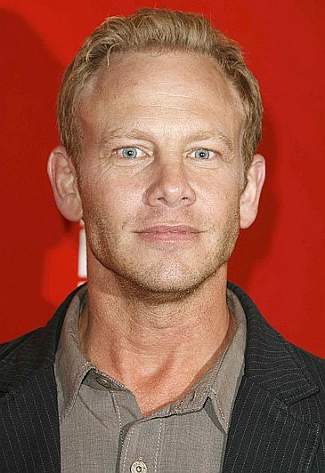 Dorosły Steve Sanders - Pudelek