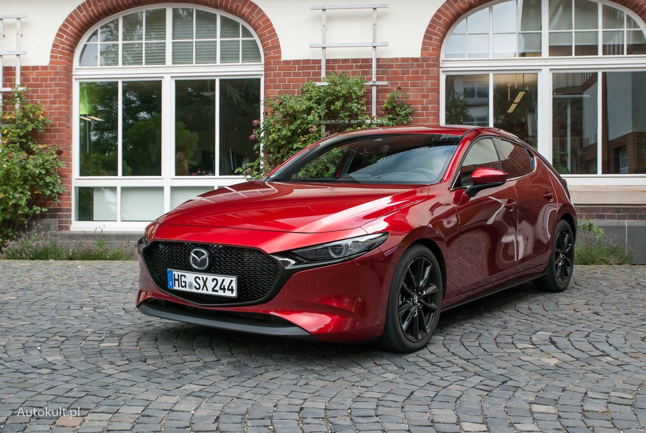 Mazda z silnikiem Skyactiv-X - spalanie, zasada działania