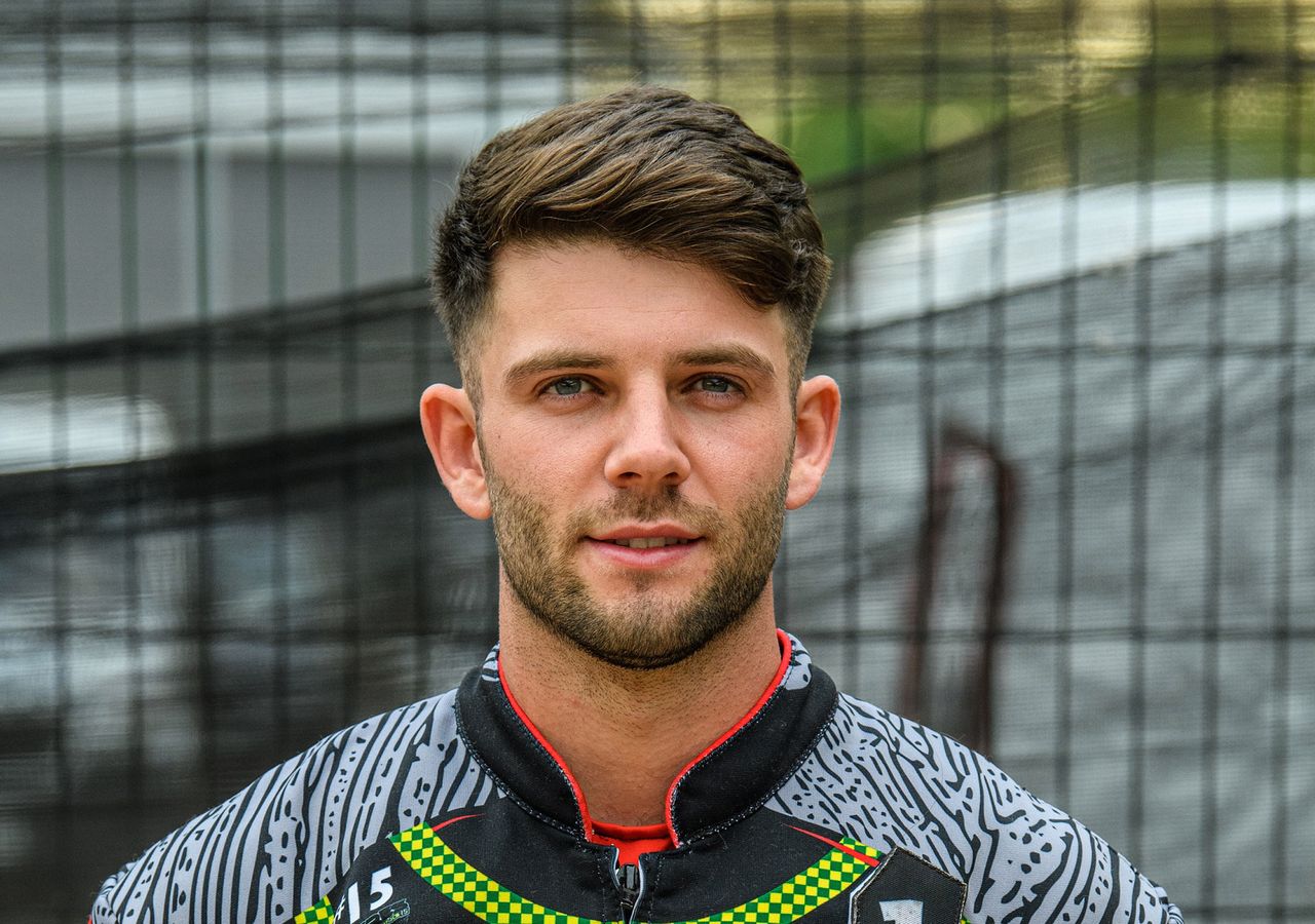 Ale numer! Kibice regularnie mylą go z zawodnikiem Arsenalu Londyn!