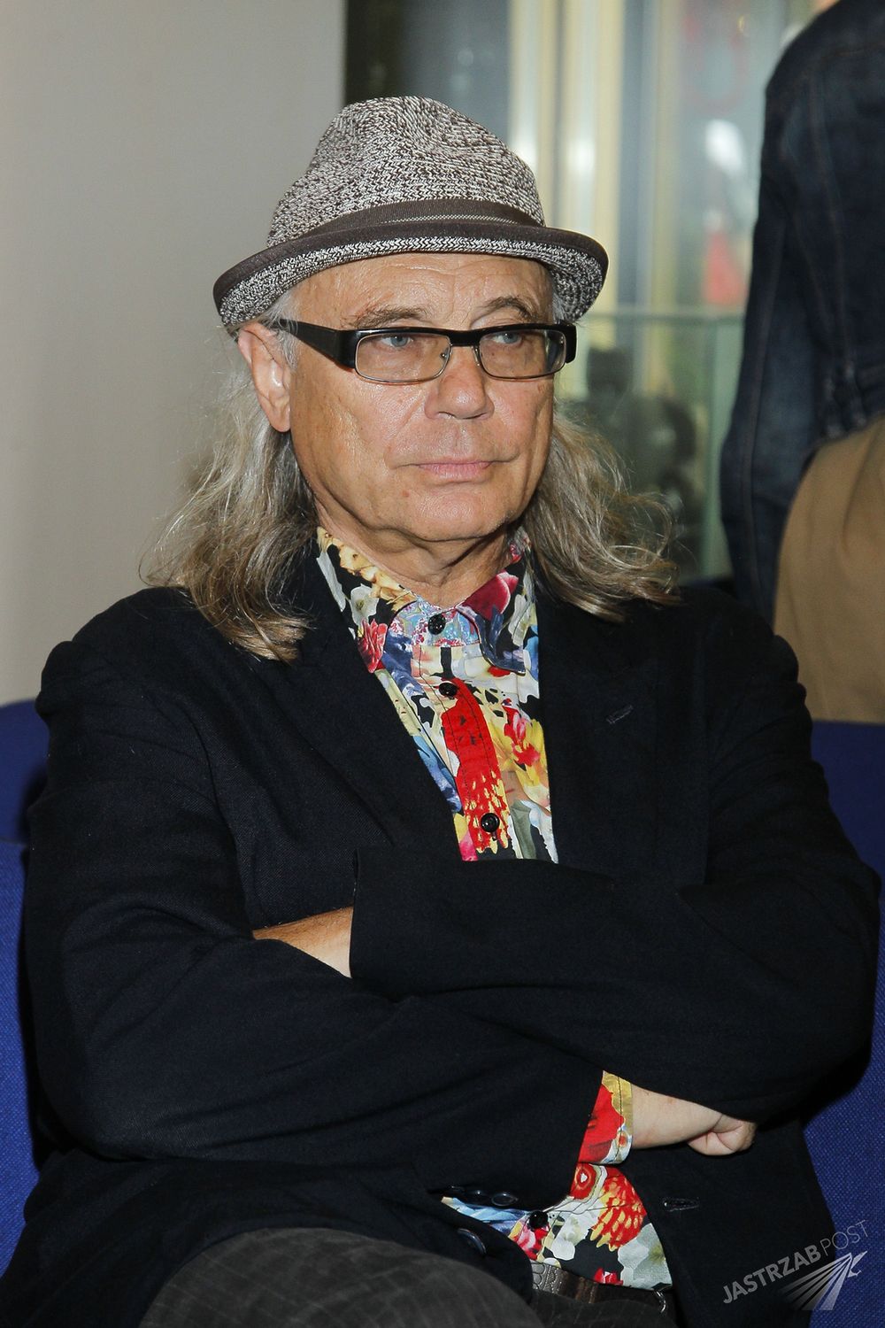 Kamil Sipowicz z partnerką na plaży. Sylwia jest nie tylko sporo ...