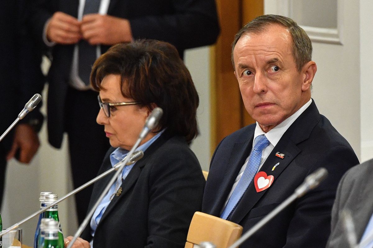 Dzięki TVP dowiedzieli się o aferze. "PiS ma poczucie, że jest w zagrożeniu" - WP Wiadomości