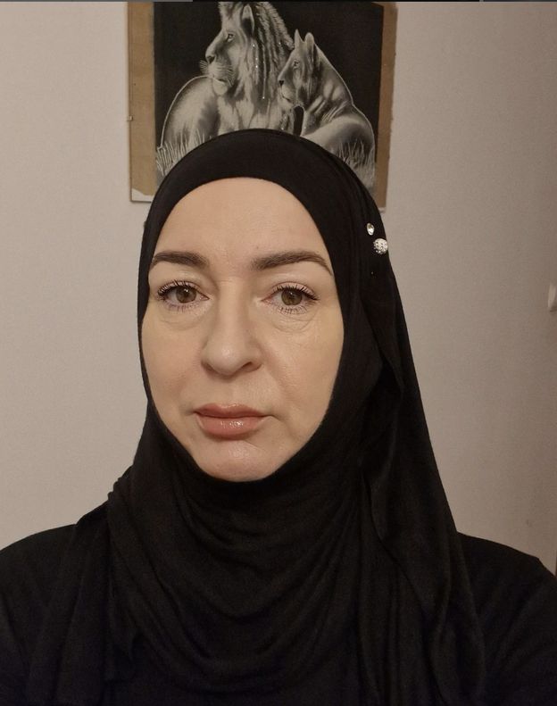Matka Marietty z "Hotel..." przeszła na islam i ożeniła się na 3 ...