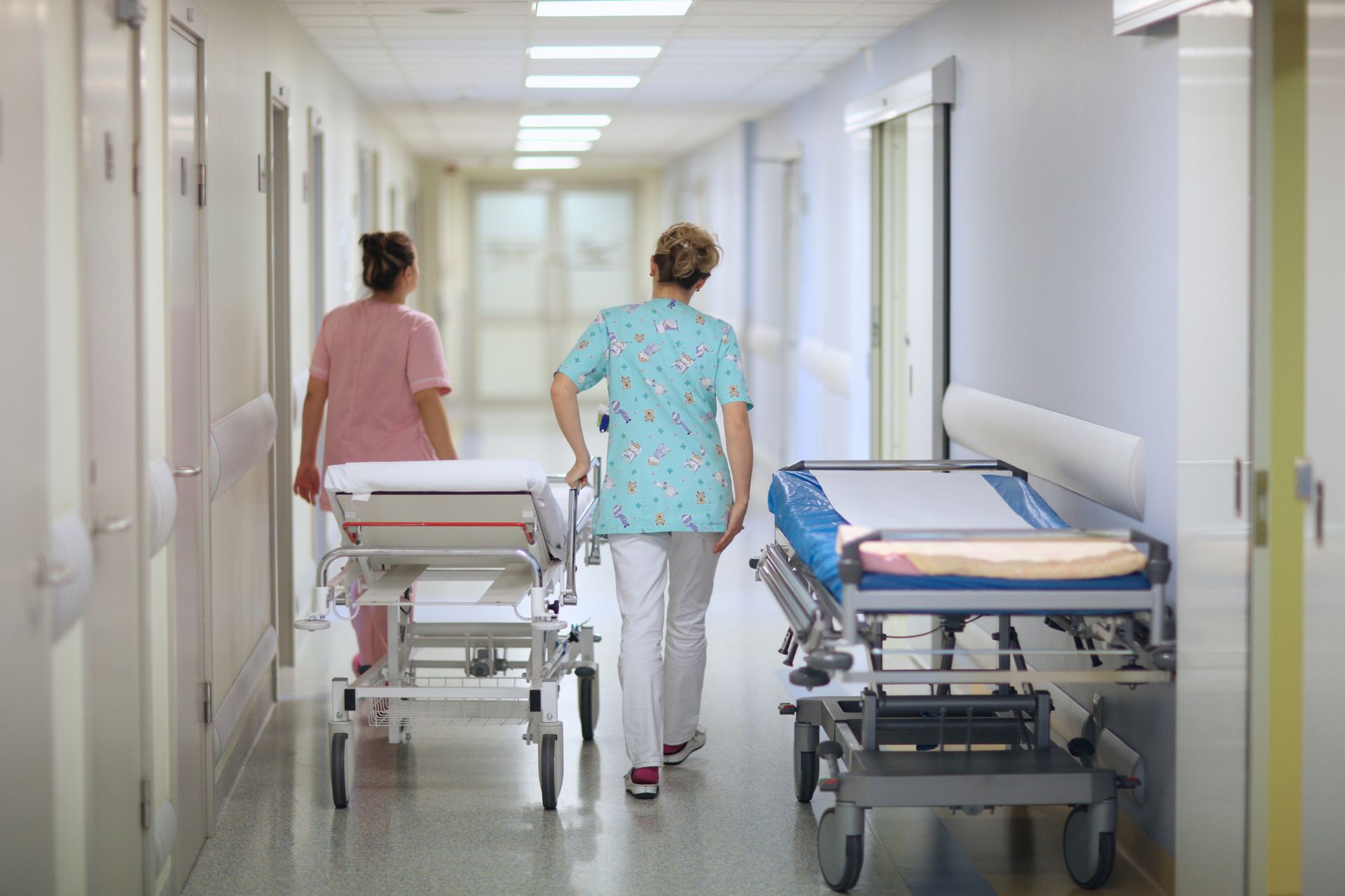 Szpital przeprasza. Błędy, chaos i brak prywatności na oddziale