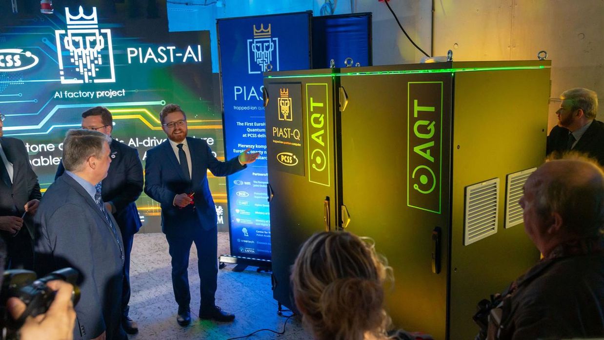 Rozpoczęto instalację PIAST-Q. Komputer kwantowy na polskiej ziemi