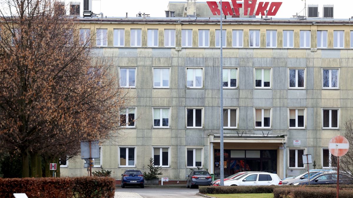 Tak upada śląski gigant. Odwiedzili raciborskie Rafako