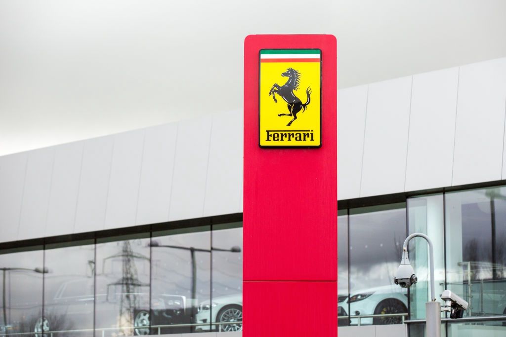Firma Ferrari jest już warta ponad 50 mld dolarów. Wyprzedziła pod ...