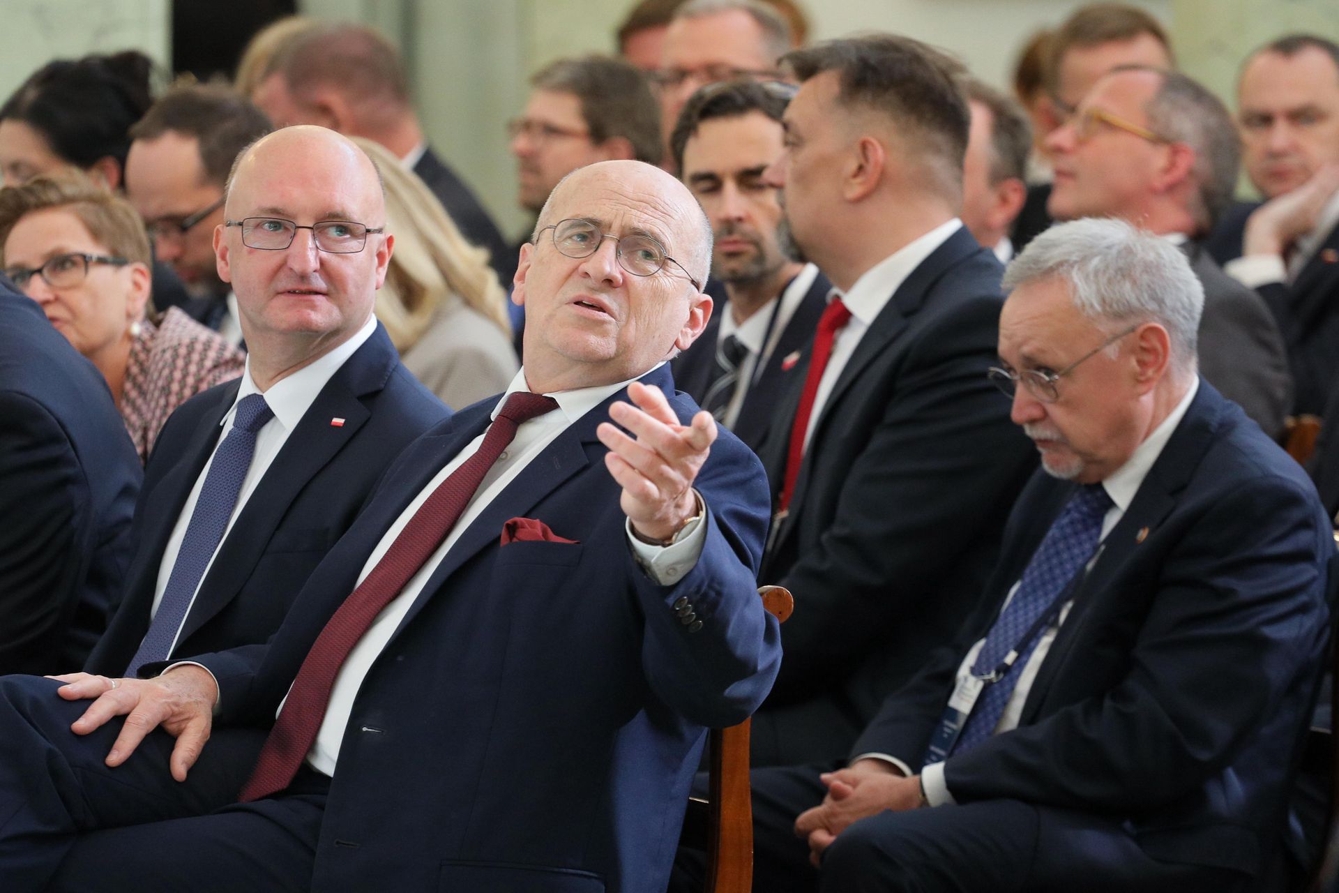 Afera wizowa. Rau zwlekał z nowym szefem audytu w MSZ. Funkcję pełnił Wawrzyk