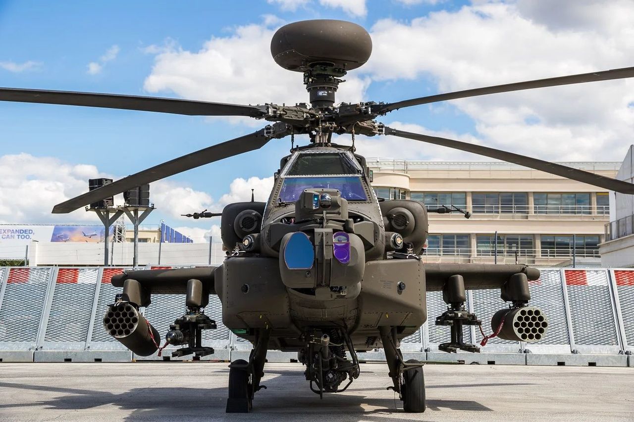 Śmigłowce AH-64E Guardian dla Polski opóźnione. MON przesuwa podpisanie ...