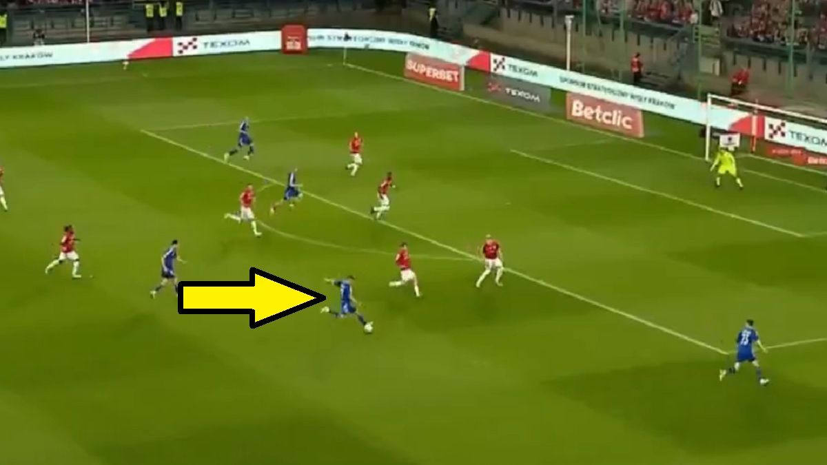 Kapitalny gol w Krakowie! Uciszył ponad 30 tys. na trybunach [WIDEO]