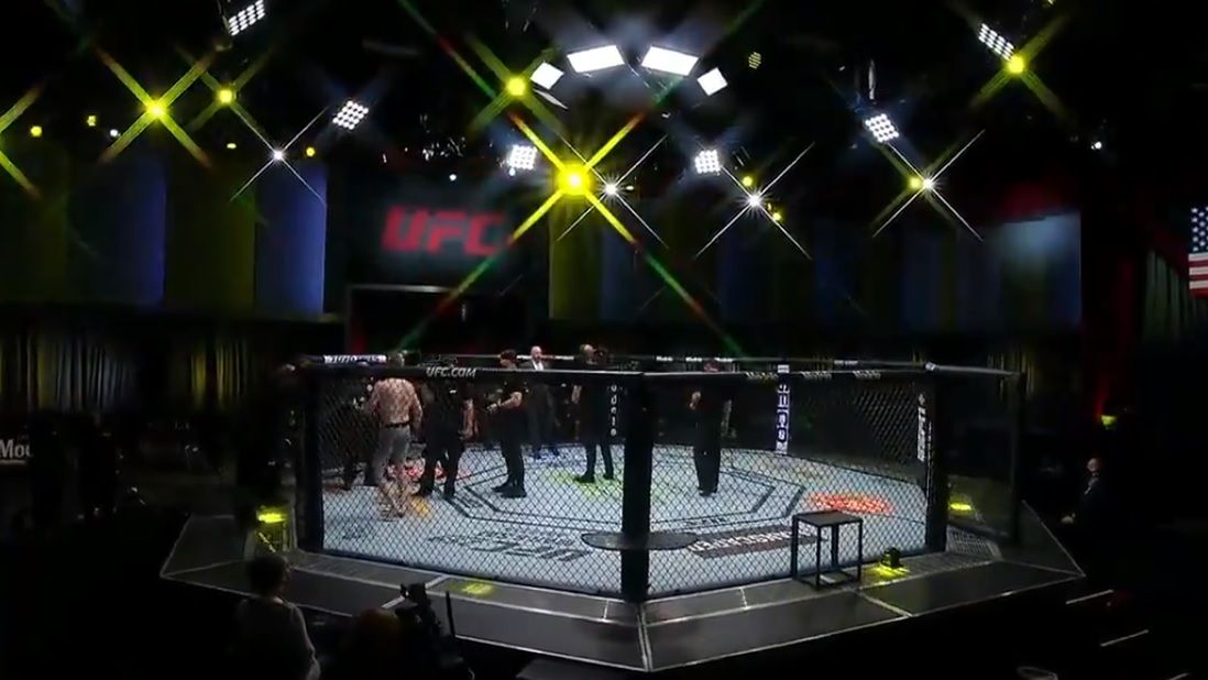 Kolejny Polak zawalczy w oktagonie UFC. Niepokonany fighter wzmocni ...