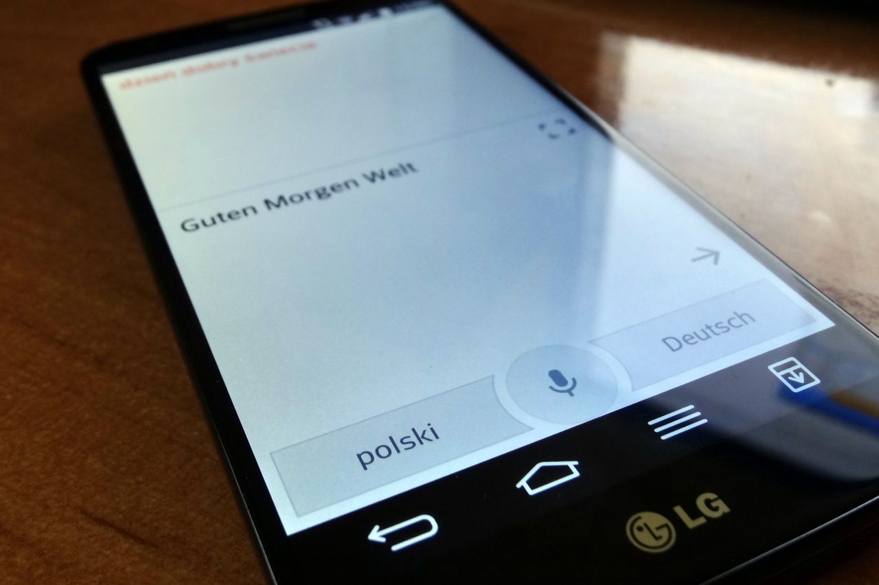 Tłumacz Google teraz z jeszcze lepszym tłumaczeniem w czasie rzeczywistym
