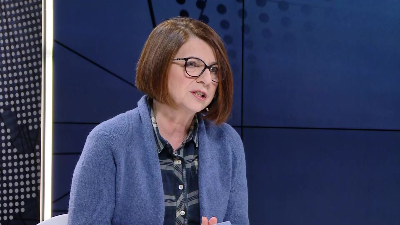 Julia Pitera: dziwię się schizofrenii Krasnodębskiego - WP Wiadomości