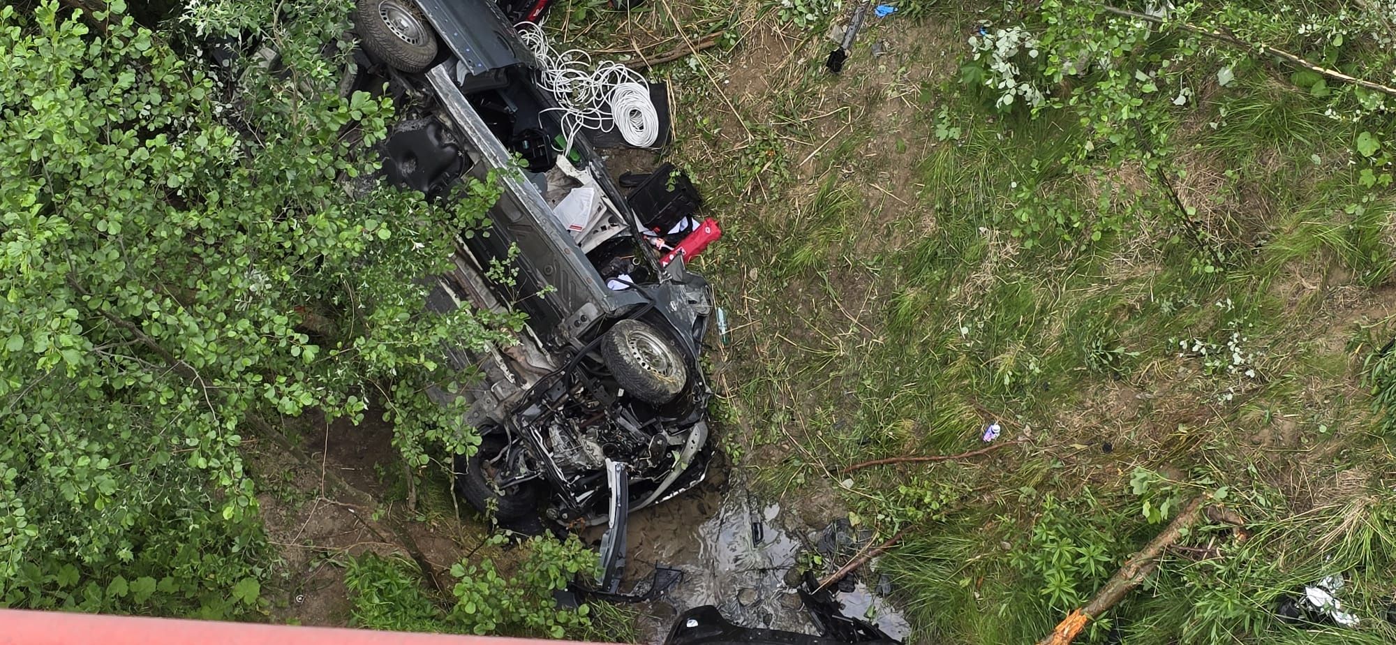 Śmigłowiec LPR na miejscu zdarzenia przy ul. Rataja. Jedna osoba ...
