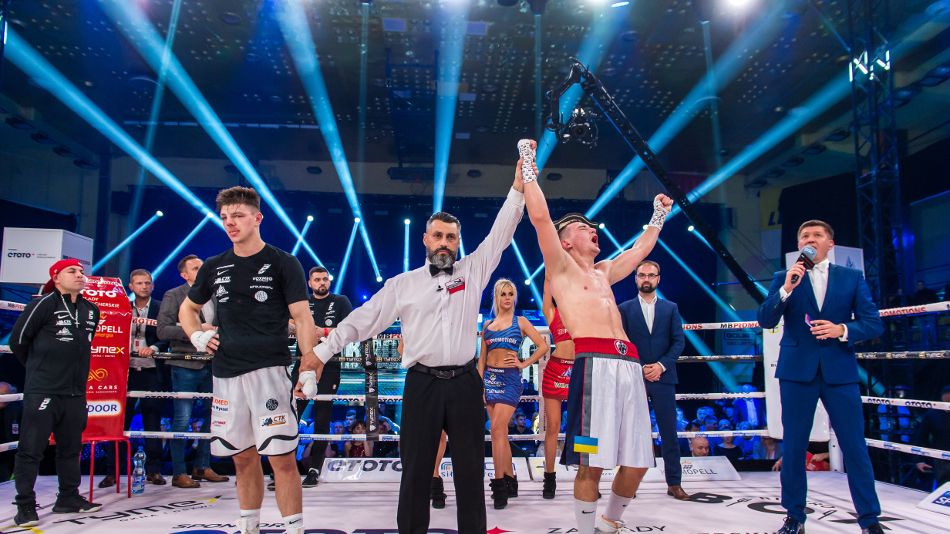 Boks. MB Boxing Night 6: Patryk Szymański - Andrij Wielikowski ...