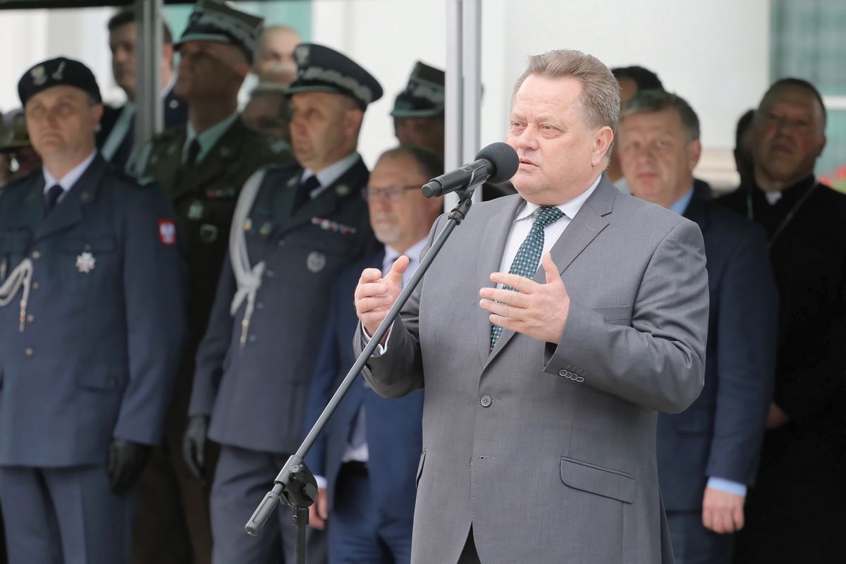 Marek Opioła i spot z black hawkami. Policja nie poniesie konsekwencji ...