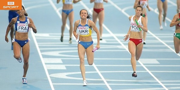 Zobacz jak polskie biegaczki awansowały do finału 4 x 400 m - WP SportoweFakty