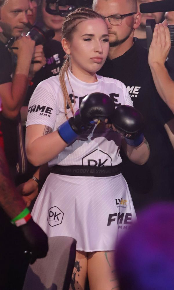 Marta Linkiewicz KRYTYKUJE show "Królowa przetrwania". "Strata czasu ...