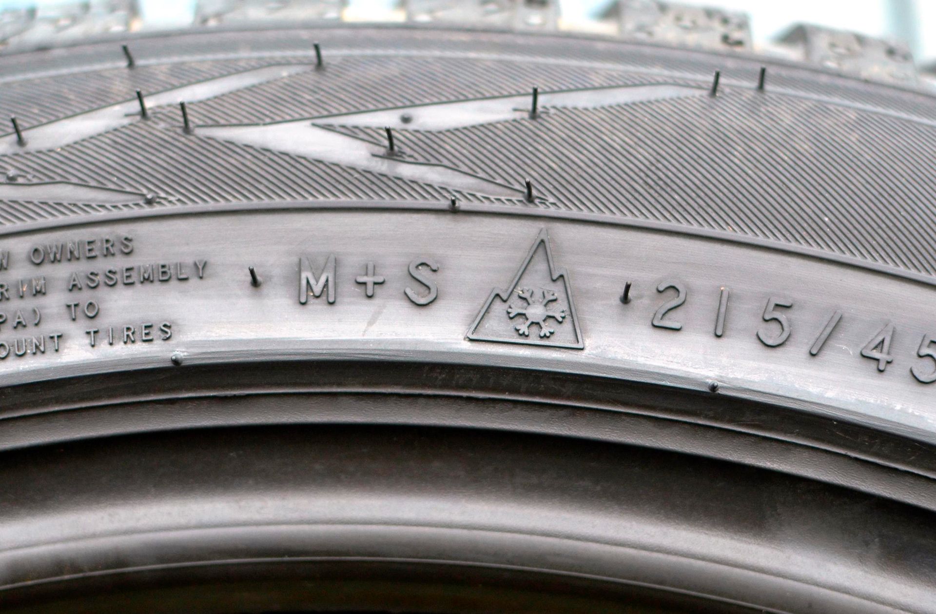 Różnica między M+S i 3PMSF jest ogromna. Co oznaczają te symbole?