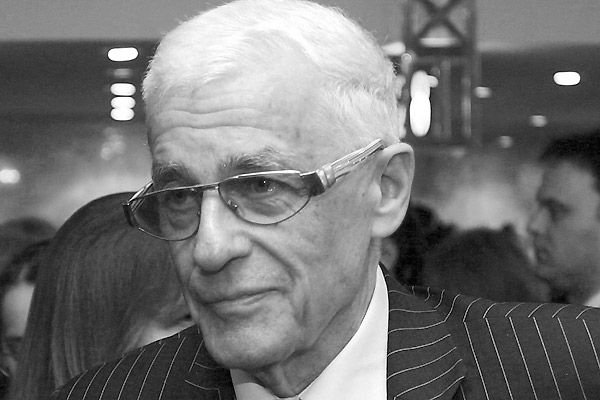 Zmarł Adam Hanuszkiewicz, artysta życia i teatru - WP Wiadomości