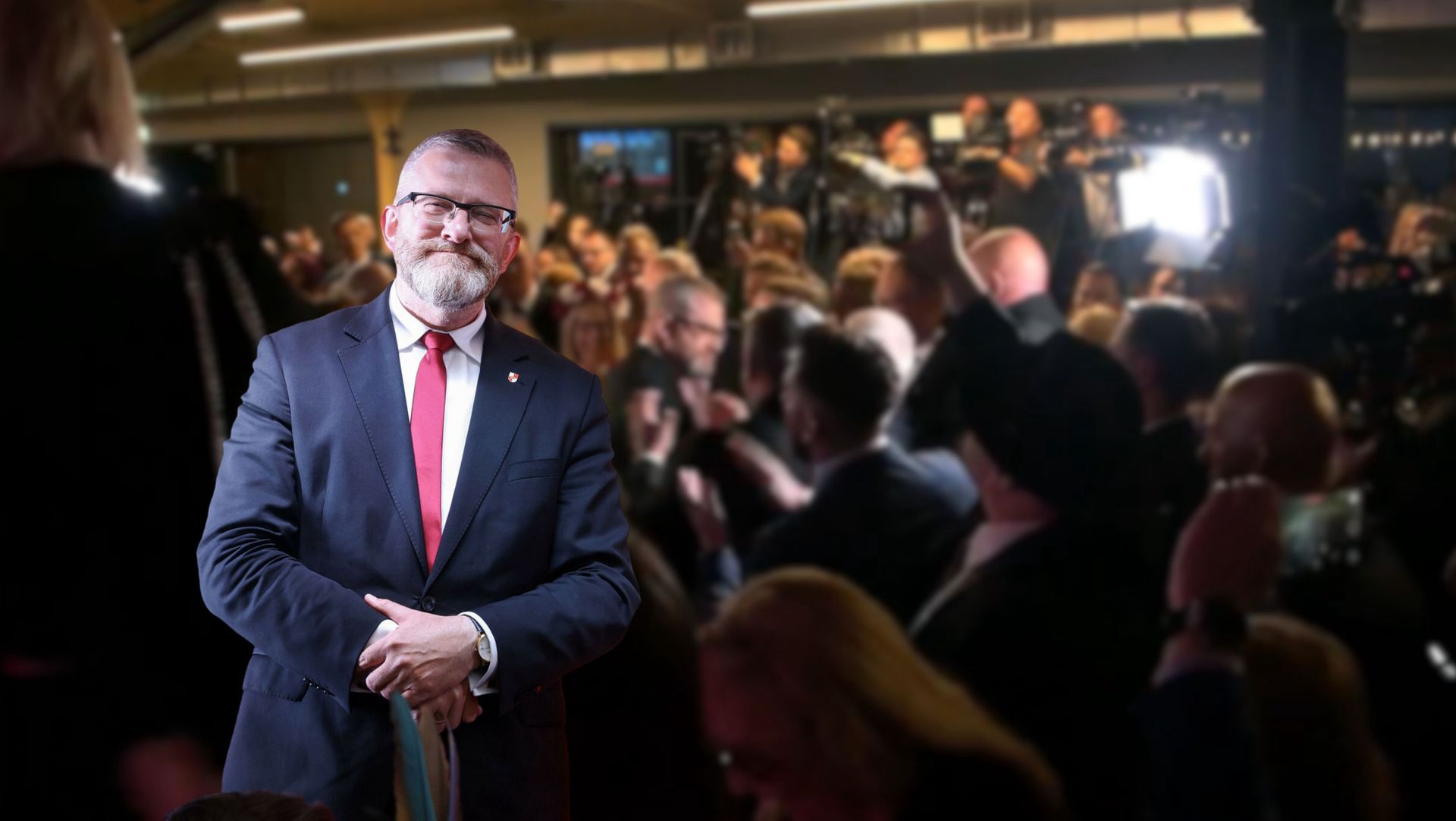 Euforia w sztabie. Grzegorz Braun przemówił