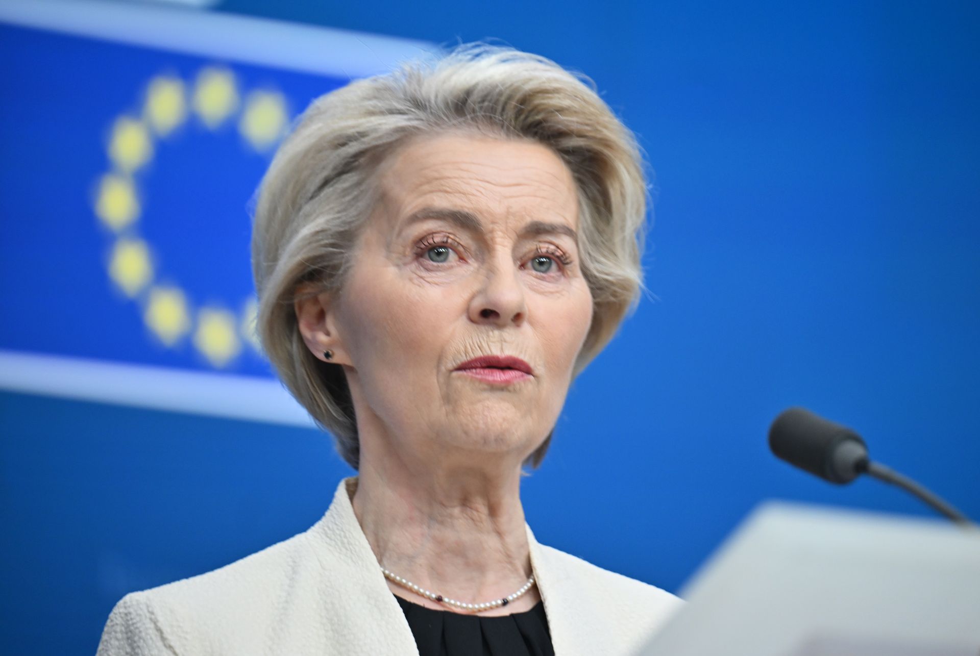Strefa euro odnotowuje pierwszy wzrost produkcji przemysłowej od dwóch lat
