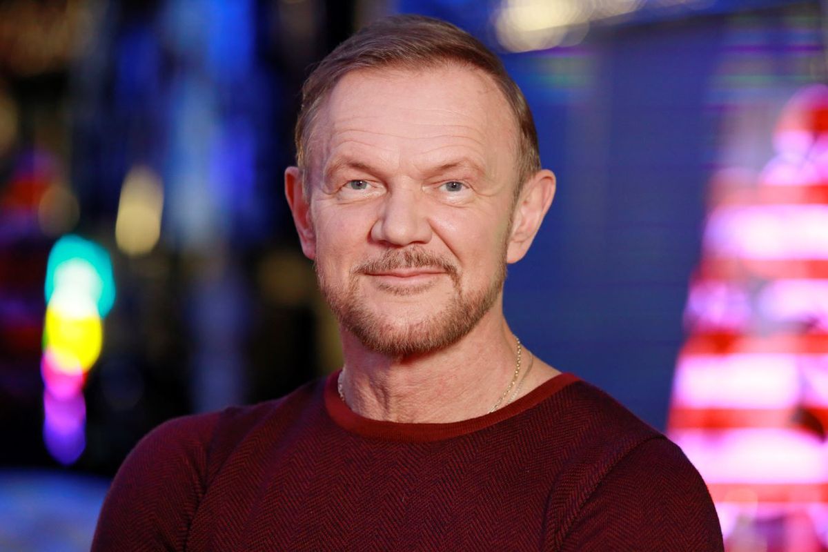 Jose Arcadio Morales powrócił. Cezary Pazura "ożywił" go na Kubie - WP Film