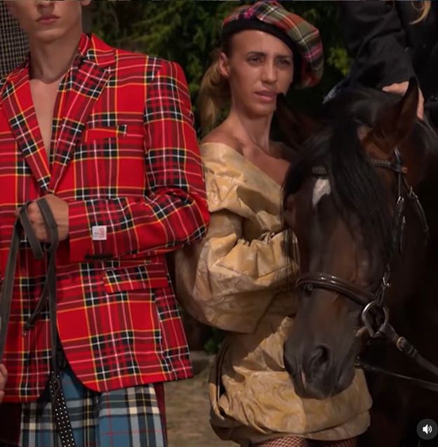 Marianna Schreiber ODPADŁA z "Top Model" po nieudanej sesji z koniem ...