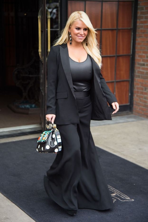 Coraz szczuplejsza Jessica Simpson pokazała się w bikini. Piosenkarka ...