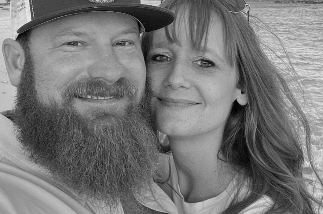 Jake Flint nie żyje. Kilka godzin wcześniej wziął ślub