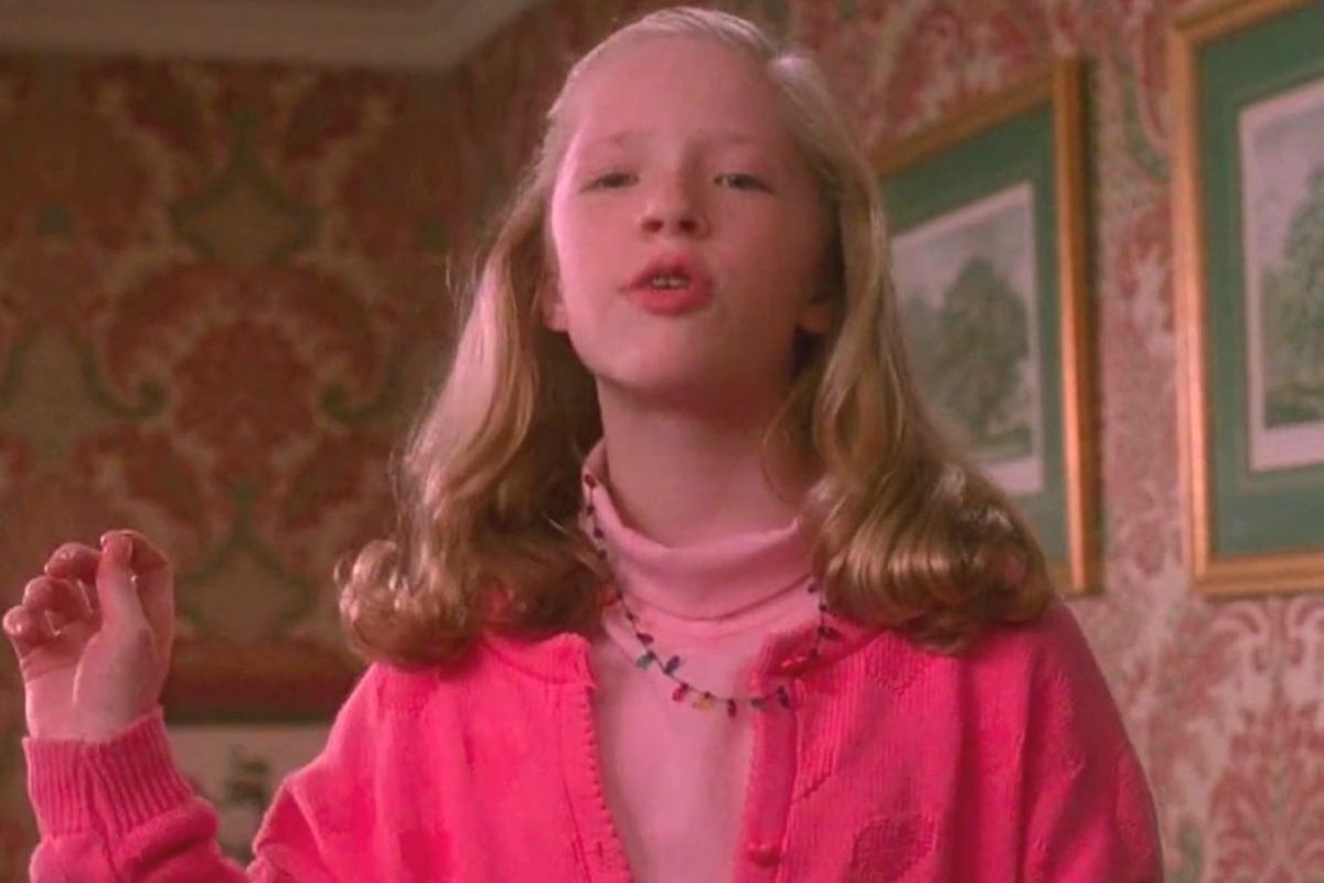 "Kevin sam w domu". Angela Goethals zagrała złośliwą siostrę Kevina ...