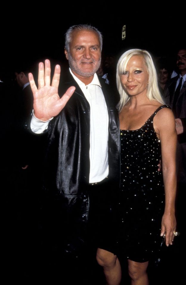 To koniec pewnej epoki. Donatella Versace ustąpiła ze stanowiska - Pudelek