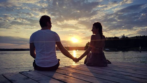 Żona Jakuba Tolaka URODZIŁA! Serialowy Daniel z "Klanu" został ojcem ...