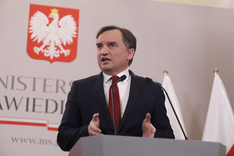 System ETS. Solidarna Polska Zbigniewa Ziobry składa projekt ustawy mający zawiesić system ...