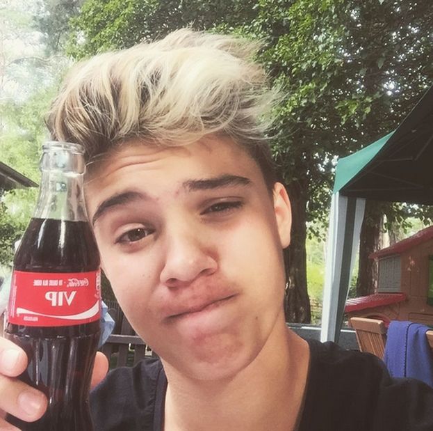 Leon "VIP" Myszkowski na wakacjach w Juracie (FOTO) - Pudelek