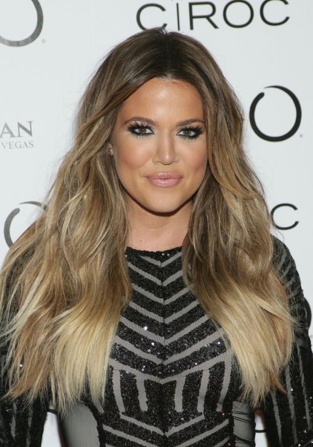 Khloe Kardashian chwali się figurą! - Pudelek Khloe Kardashian chwali się figurą! - Pudelek