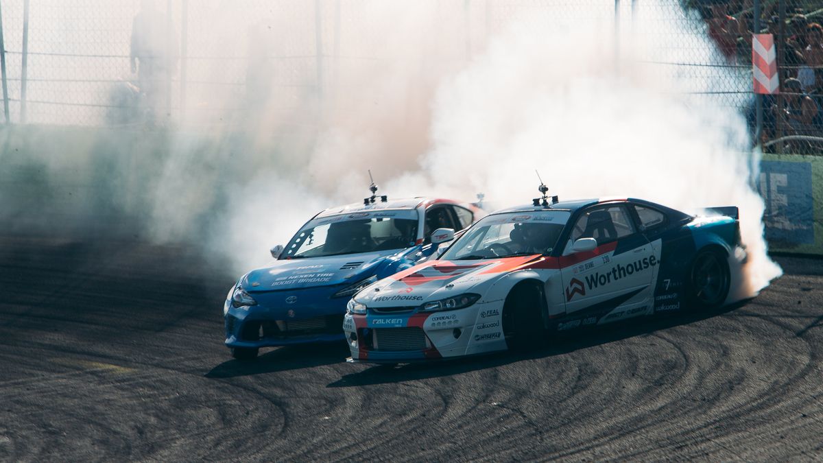 James Deane i Piotr Więcek widowiskowo w Formule DRIFT na Florydzie