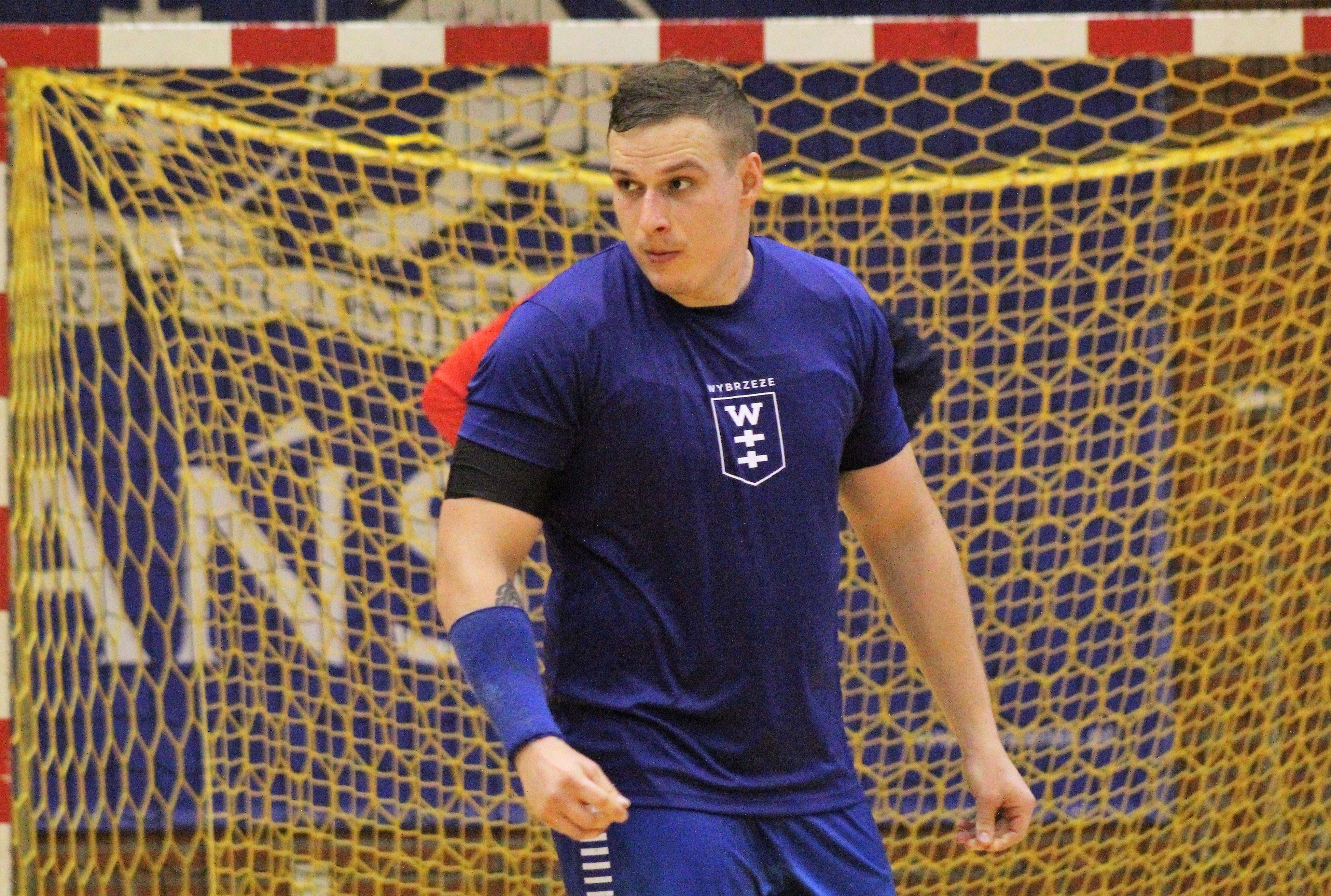 Wymiana obrotowych na linii Gdańsk - Gdynia. Mateusz Rutkowski w Arce ...