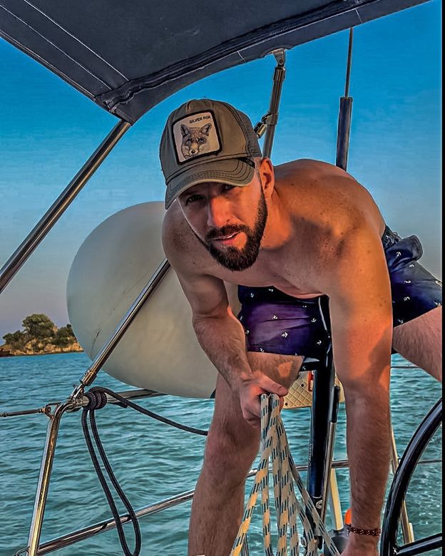 Sylwia Grzeszczak eksponuje obłędnie zgrabne nogi na nowej fotografii z ukochanym: "Weekend ...