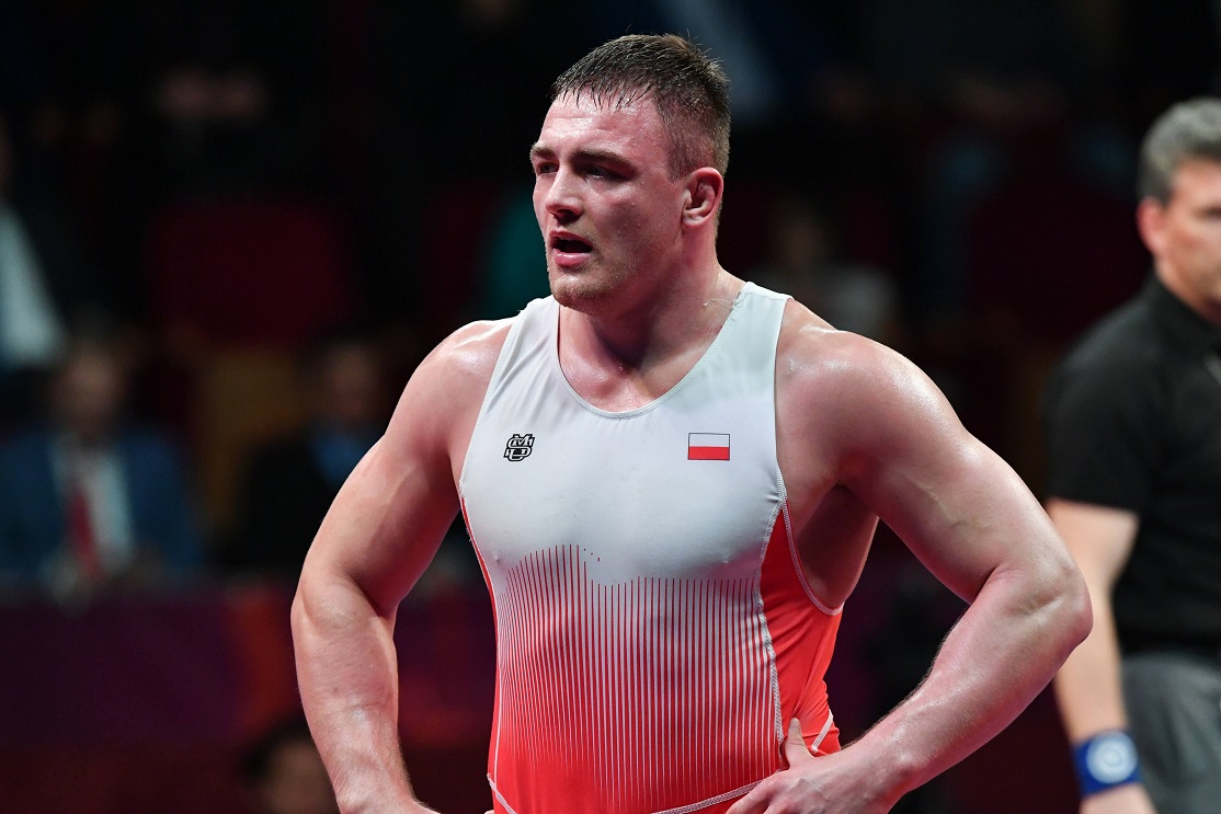 Zapasy. Robert Baran srebrnym medalistą mistrzostw Europy, zwycięstwo ...