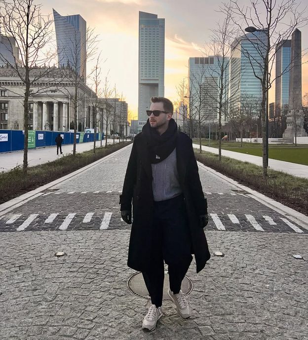 Radomir Wit będzie współprowadził debatę. Oto jakie ma wykształcenie ...