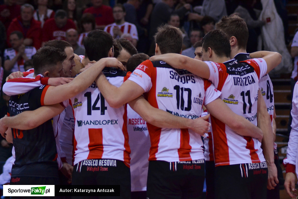 Mateusz Mika przypomni o sobie na Podpromiu? - zapowiedź meczu Asseco Resovia Rzeszów - Lotos ...