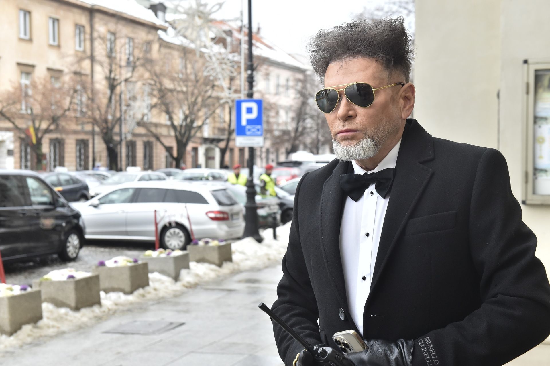 Krzysztof Rutkowski nie zawsze miał charakterystyczną fryzurę. Jak ...