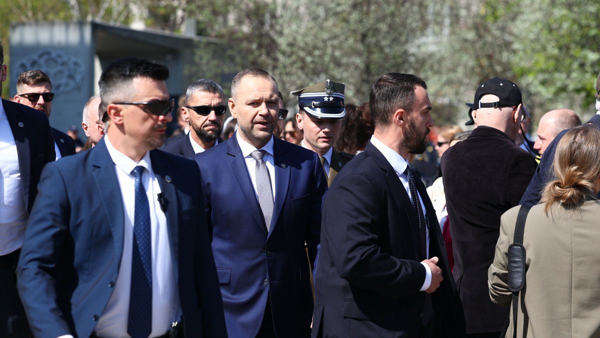 Fałszywy alarm u matki Karola Nawrockiego. "SOP może służyć pomocą"
