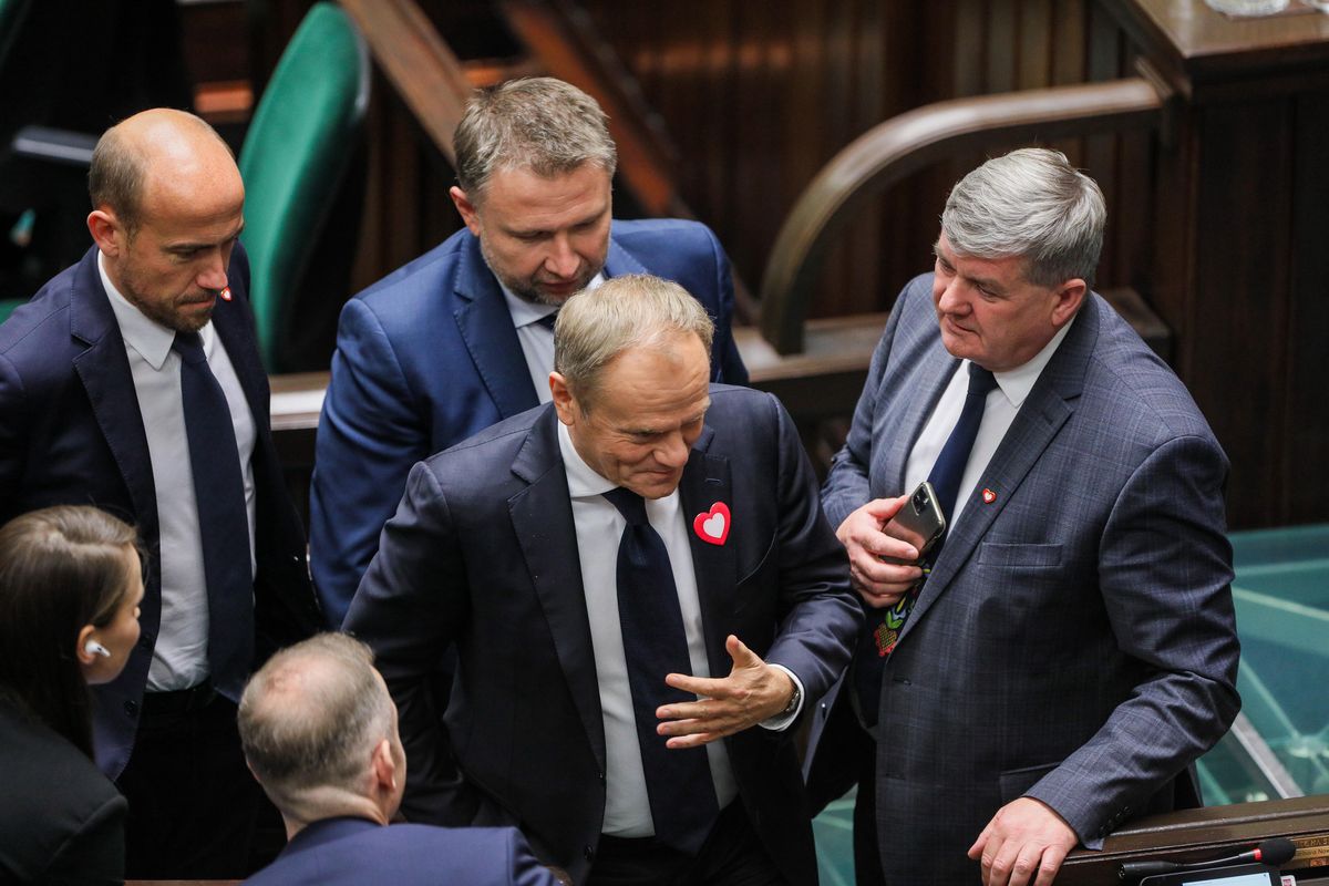 Tusk tworzy rząd. "Odradzałem prezesowi PSL" - WP Wiadomości