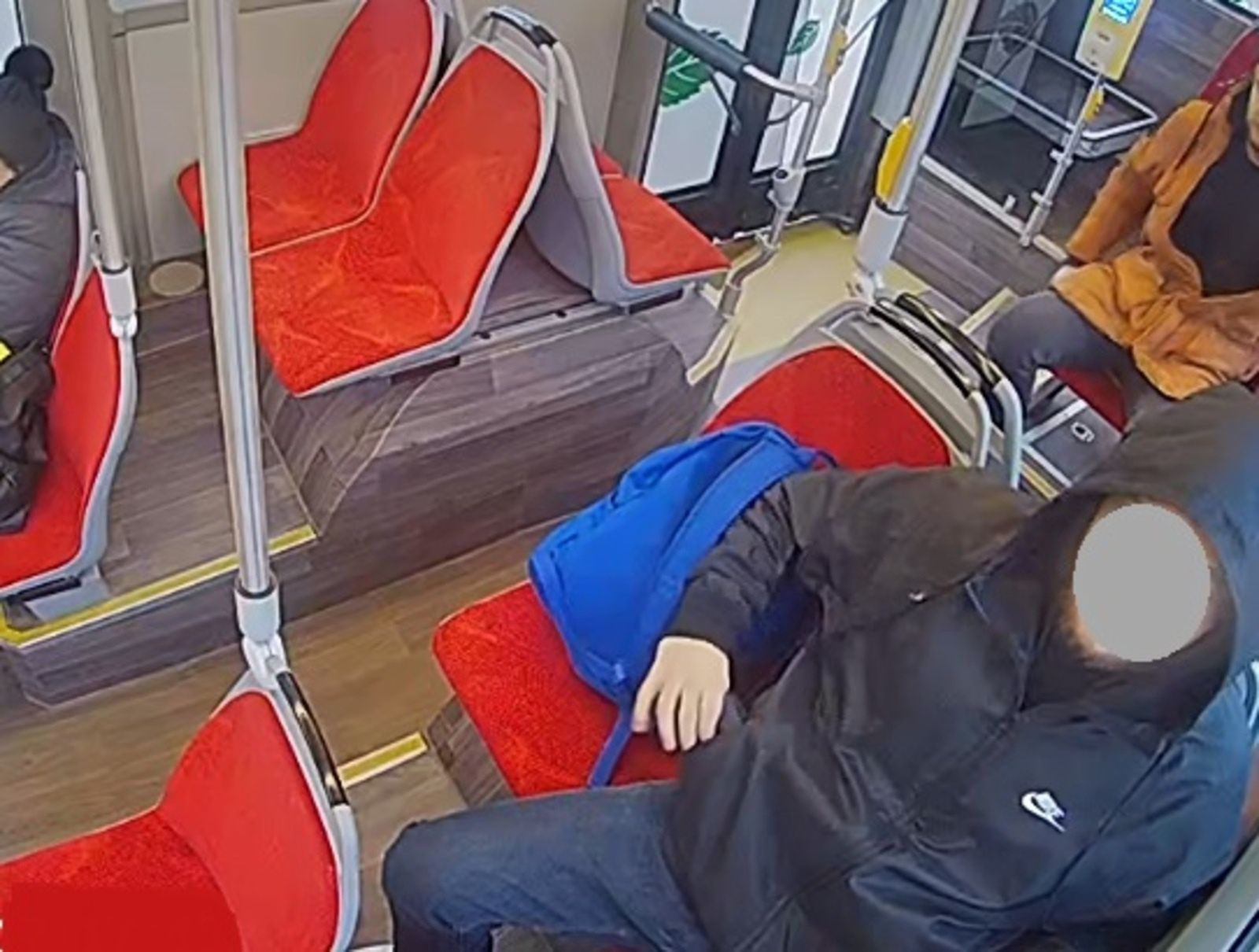 Skandaliczne zachowanie w autobusie. Mężczyzna dostał ultimatum