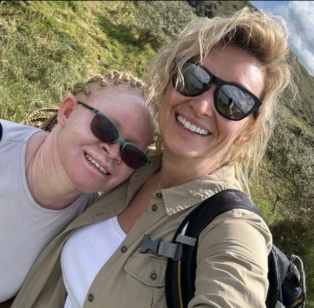 Kabula nie wybaczy ojcu. Została zaatakowana przez trzech mężczyzn ...