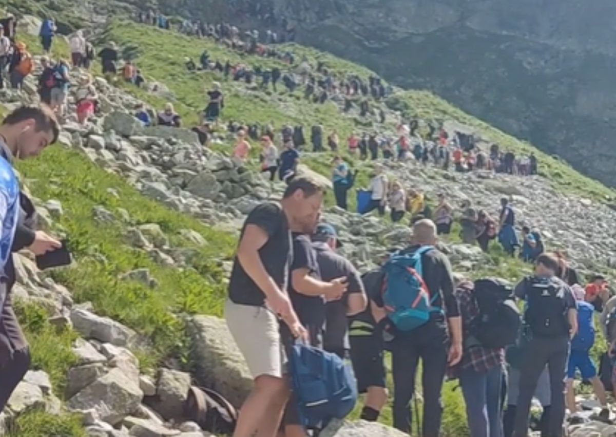 Tłumy na popularnym szlaku. "Poszaleli" - WP Turystyka