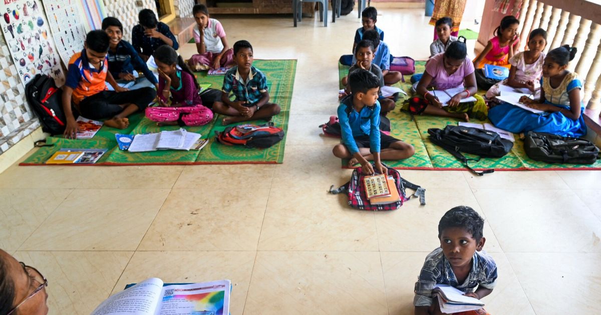 Indie. Dziewczynka przeżyła horror. Po 9 latach wróciła do domu - WP ...