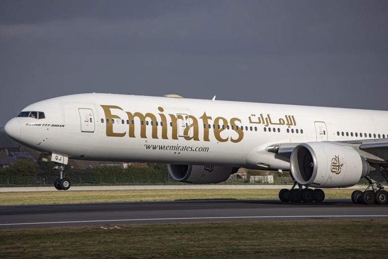 Zrównoważone paliwo lotnicze SAF. Lot demonstracyjny Boeinga 777 ...